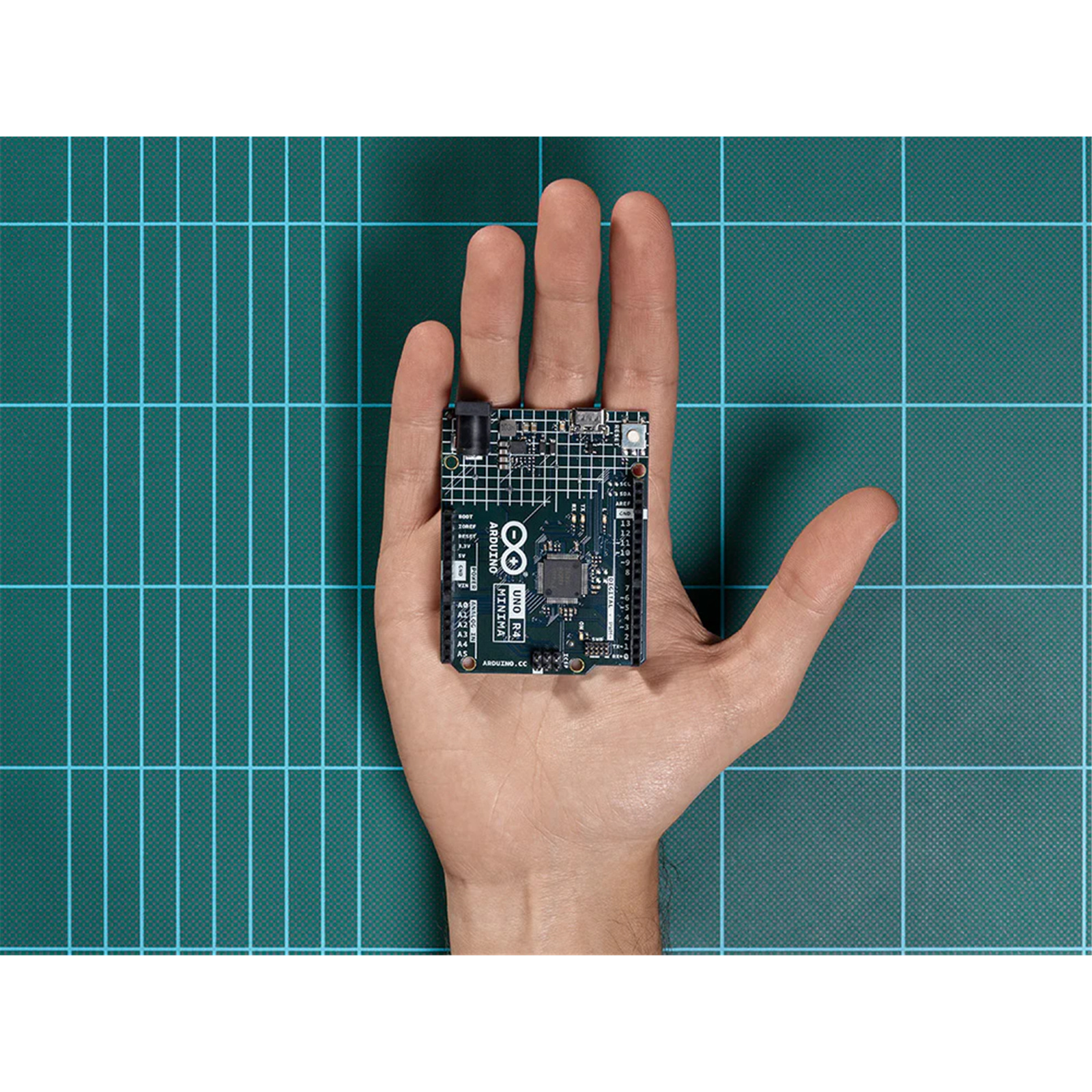 Buy the Arduino UNO Rev 4 Minima Development Board 48MHz Arm Cortex-M4... ( ABX00080 ) online ...